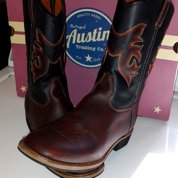 Austin Trading Co | Shoes | New Boys Austin Boots | Poshmark